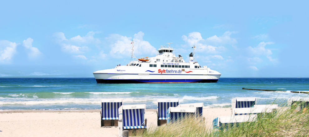 Tagesausflug | Zug & Schiff | Der blaue AUTOZUG Sylt